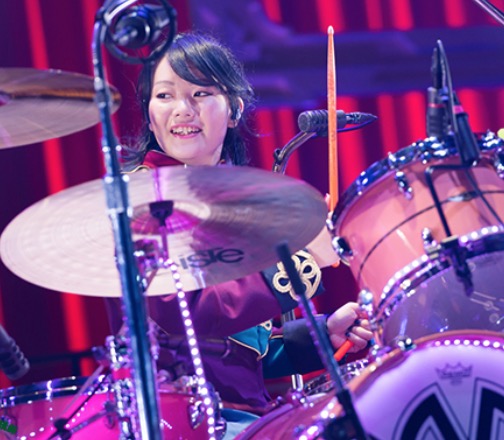 Mrs.GREEN APPLEのベース・高野清宗とドラム・山中綾華の脱退理由 - FES ROCK