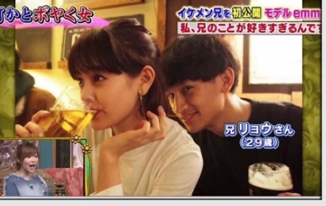 常田大希と彼女・Emmaの熱愛報道の歴史。馴れ初めから現在までのペアルック - FES ROCK